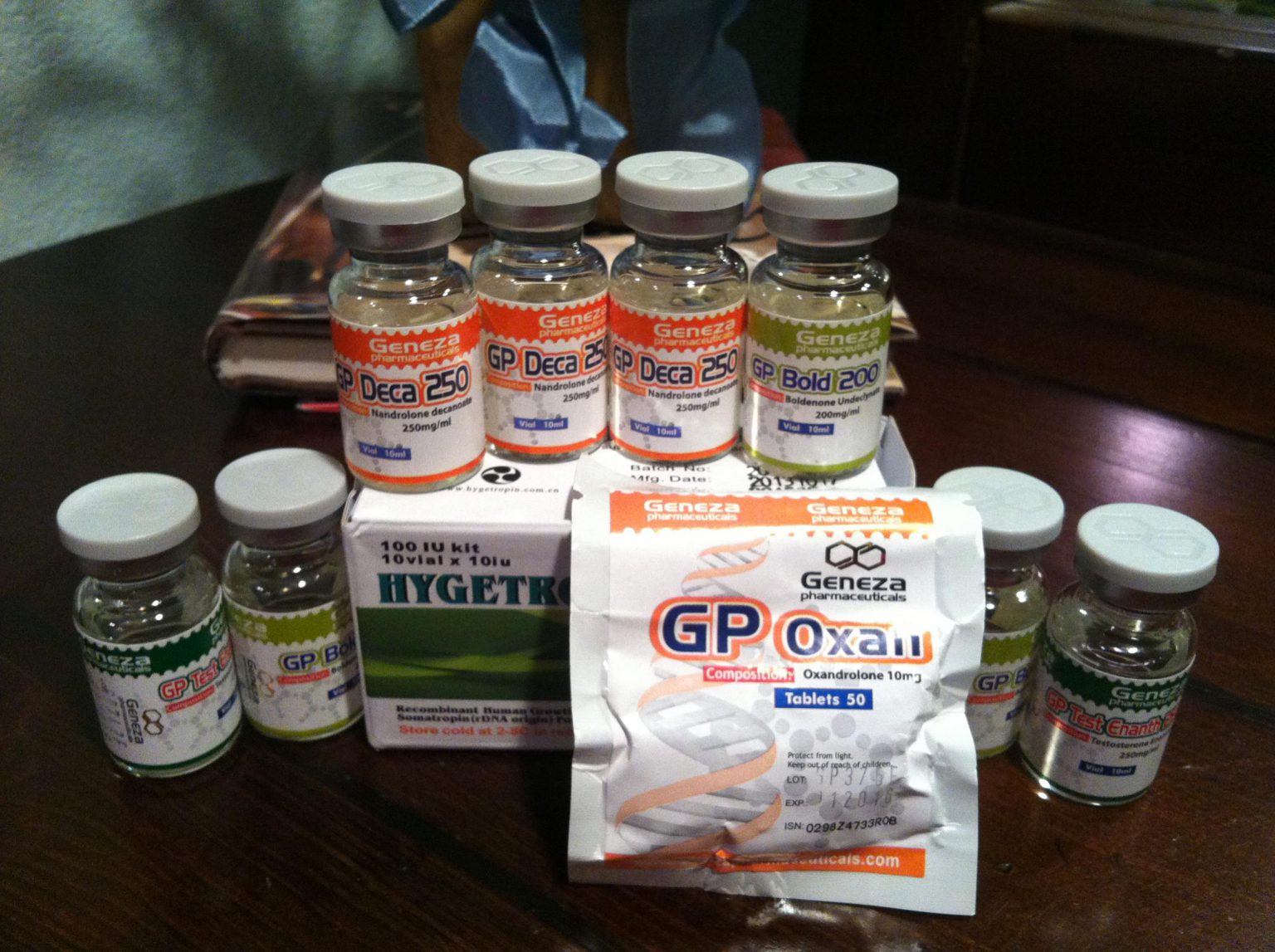 geneza-steroid-cycle-deca-test-equipoise-hgh-anavar - MESO-Rx français